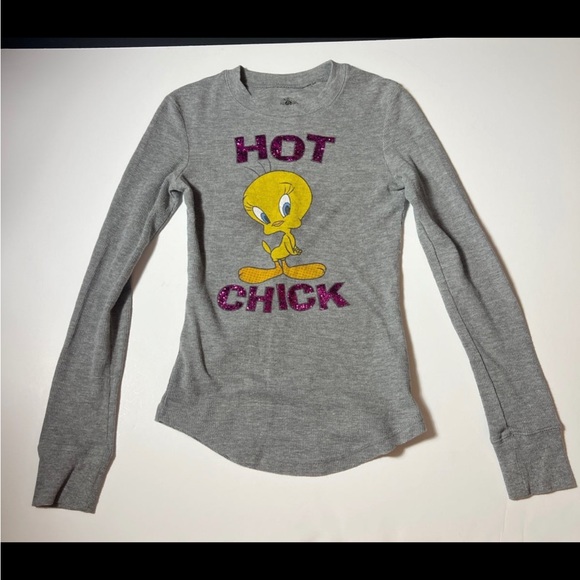 Warner Bros. | Tops | Y2k Tweety Bird Tee | Poshmark